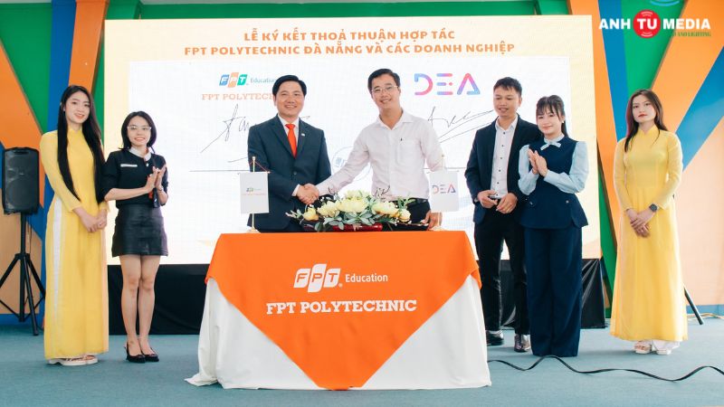 Cung cấp tivi, camera 360, mirror booth tại Đà Nẵng - Anh Tú Media